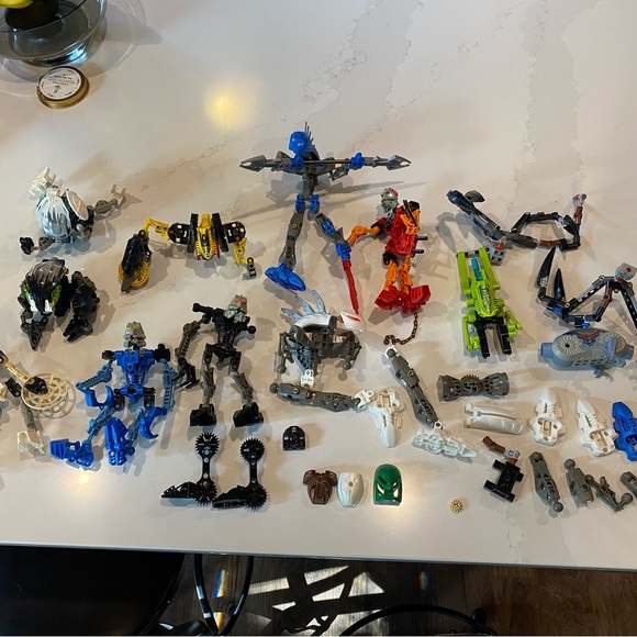 Toys | Vintage Lego Bionicles Lot Figures Early 200s | Poshmark